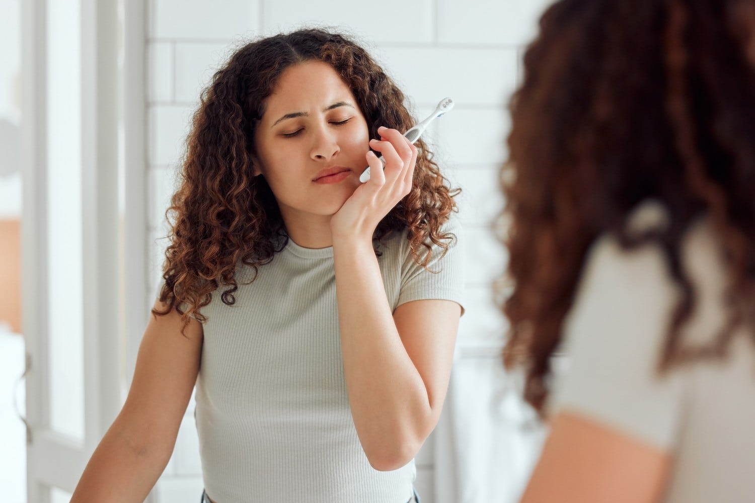 Common Tooth Pain Causes & How to Relieve It Safely in Cornelius NC